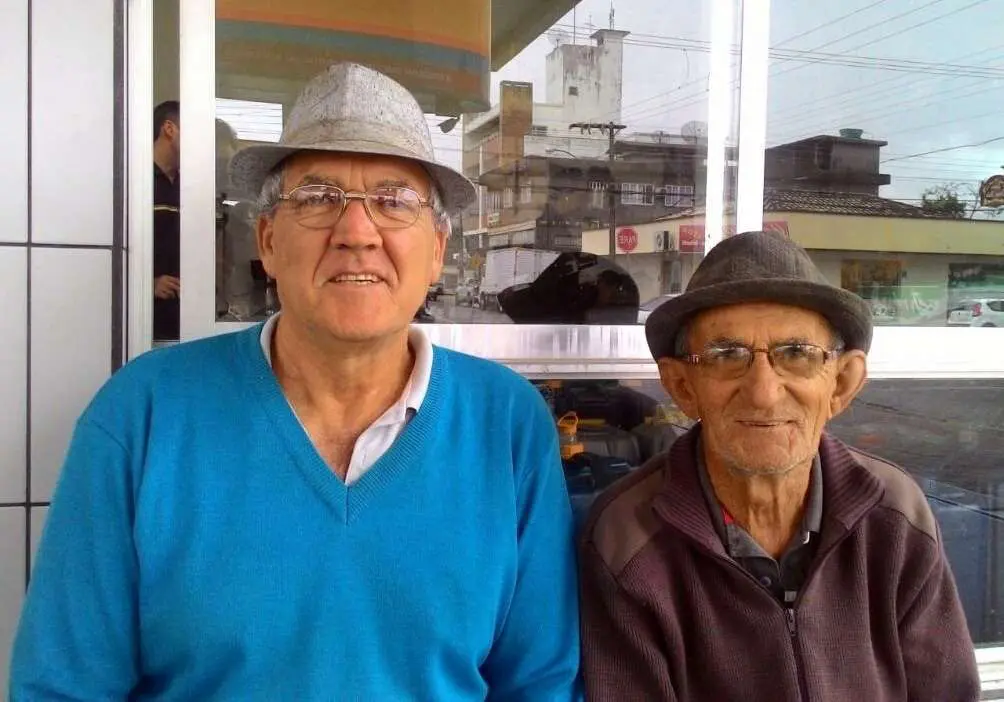 Omàjo a Cláudio Mário Crippa